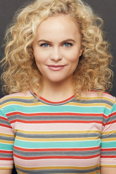 Amanda Jane Cooper — факты и информация, фото, видео, фильмография ...